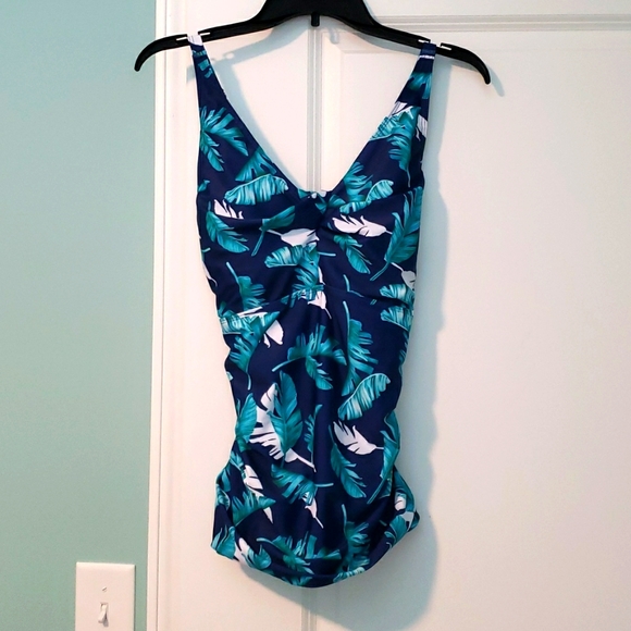 Fanuerg | Swim | Tankini Vneck Twist Top | Poshmark